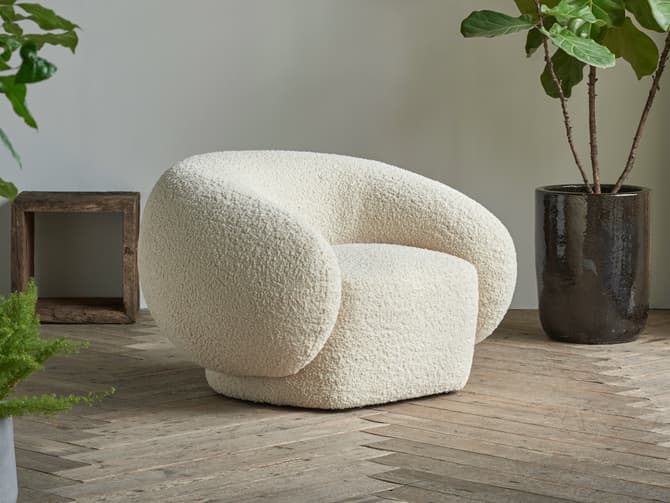 Karma armchair store